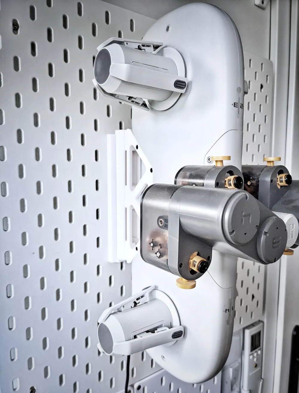 AMS Lite Mount for IKEA Skadis by zomb MakerWorld: Download Free 3D Models