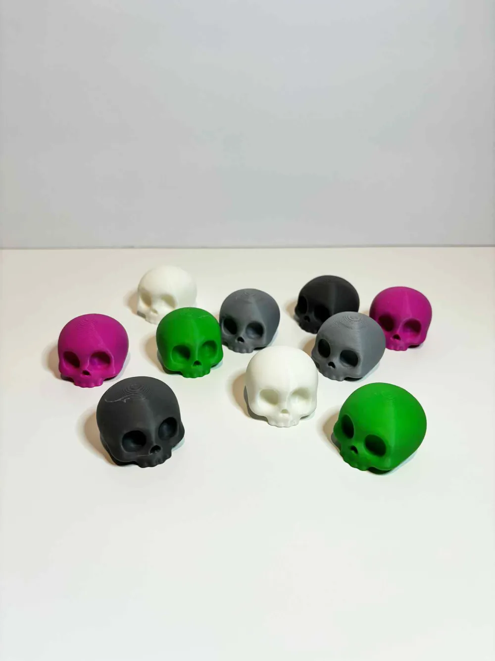 Little Skulls (No supports) by Tinker Link MakerWorld: Download Free 3D ...