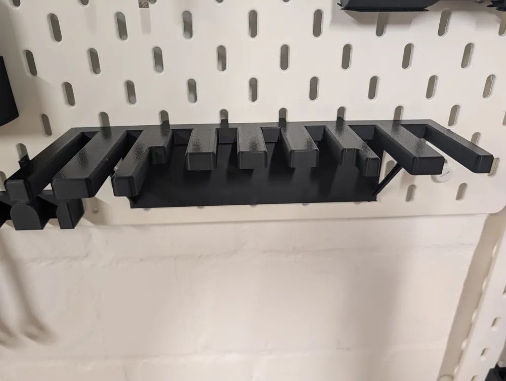 Bessey clamp skadis holder - Free 3D Print Model - MakerWorld