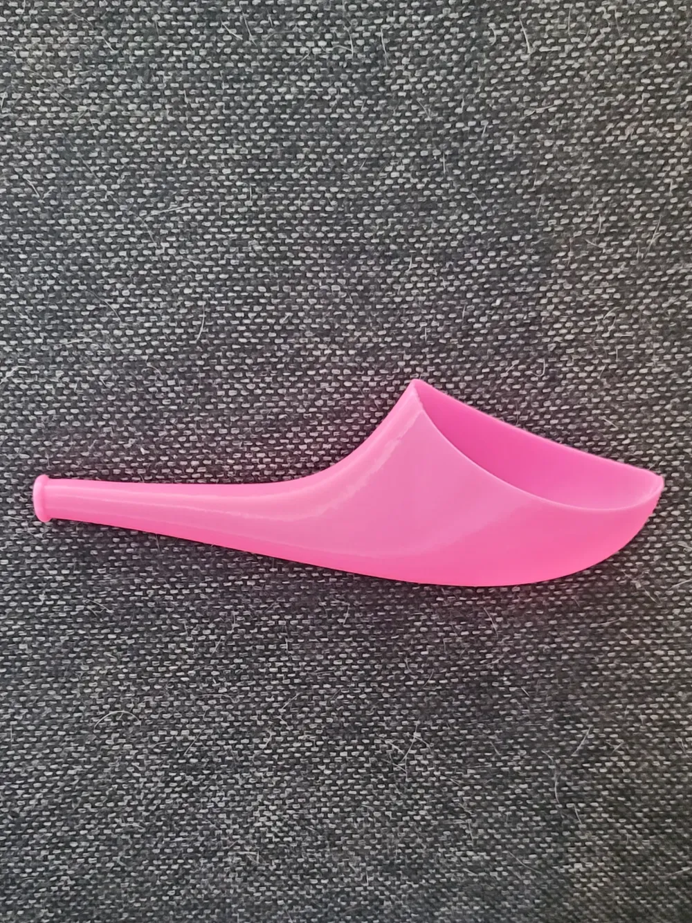 She-Wee - Portable potty for woman by Sh^ts'N'Giggles3d - MakerWorld