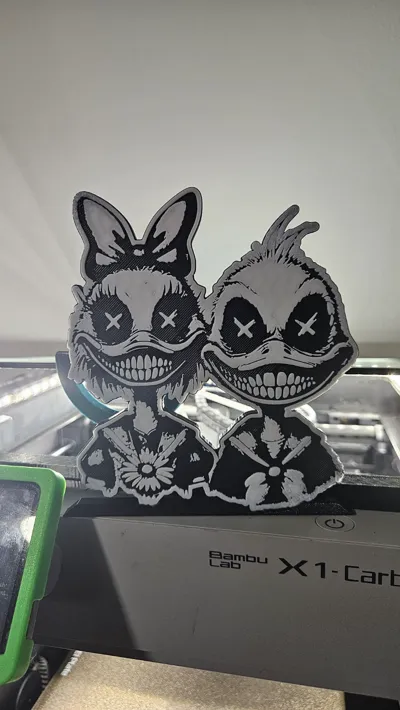 Donald & Daisy Duck Table Stand by 5kyrunn3r - MakerWorld