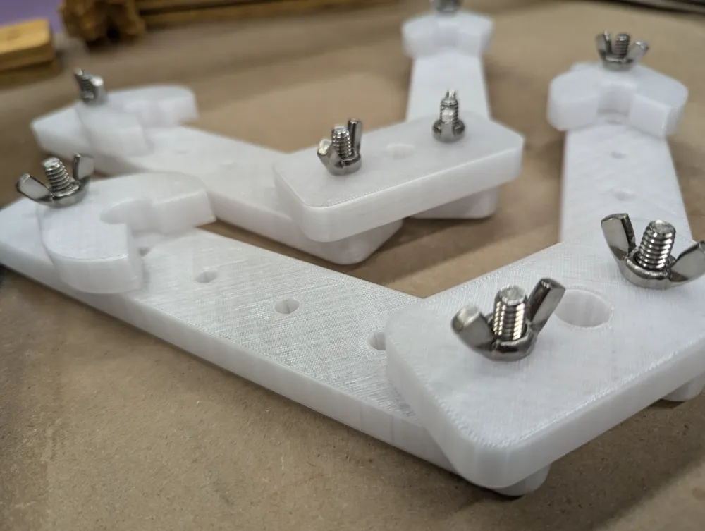 Frame clamping jig by Matthew - MakerWorld