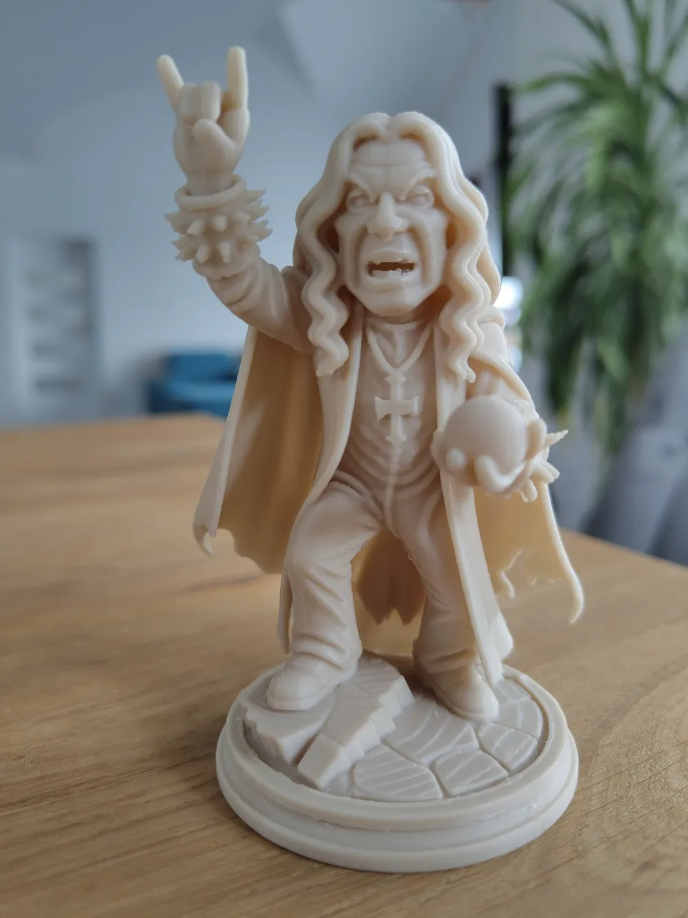 Ozzy – Prince of Darkness Miniature by armania3d MakerWorld: Download ...
