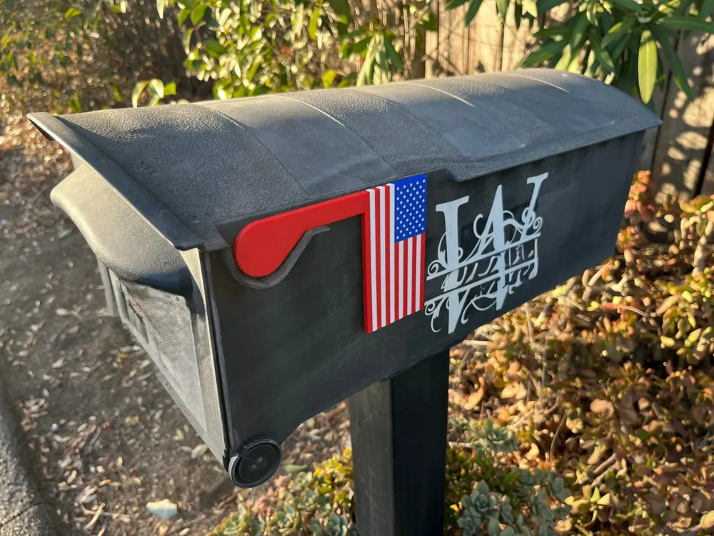 Mailbox Flag by wattmelch - MakerWorld