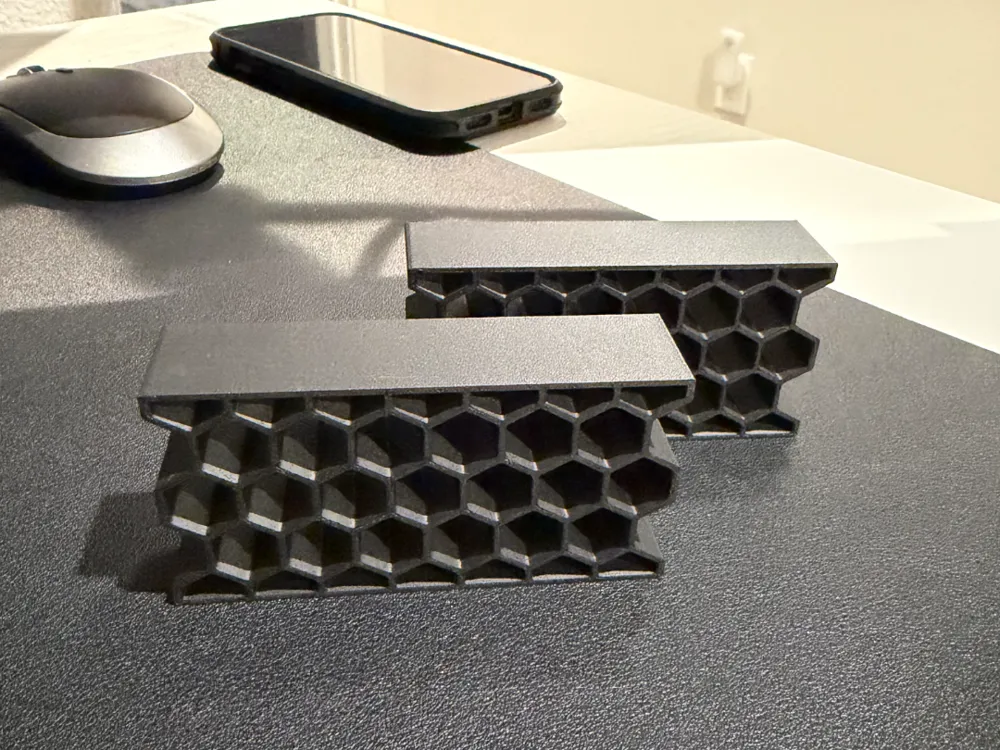 Soundbar Risers - Honeycomb 1.5inch - Free 3D Print Model - MakerWorld