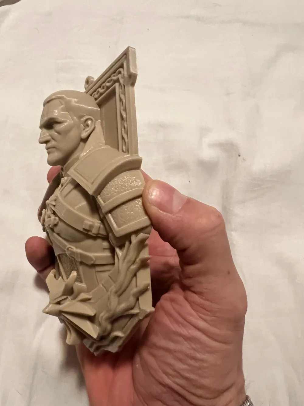 Pixel Trophy – Geralt of Rivia (The Witcher 3) - Free 3D Print Model ...