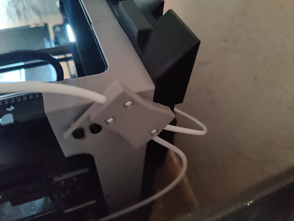 PTFE tube y-splitter for bambulab ams Remixed by Thejoe - MakerWorld