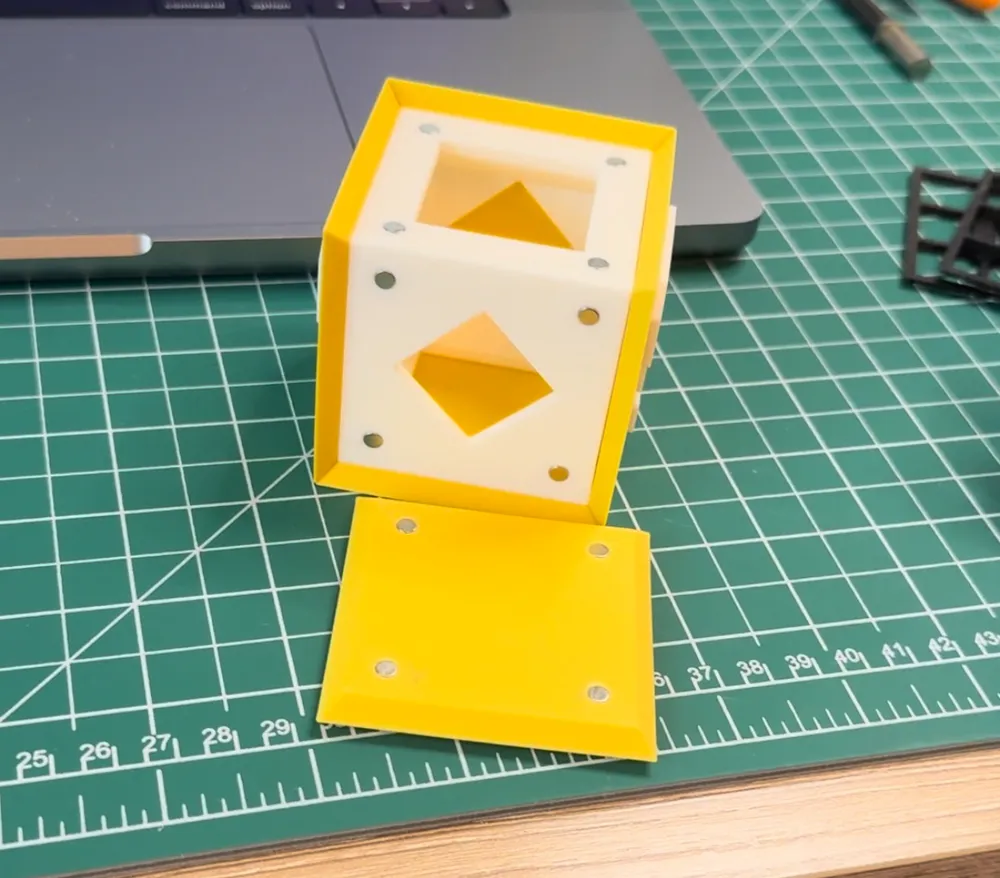 Mario Magnetic Spinning Question Mark Fidget Block by projectprintlab ...