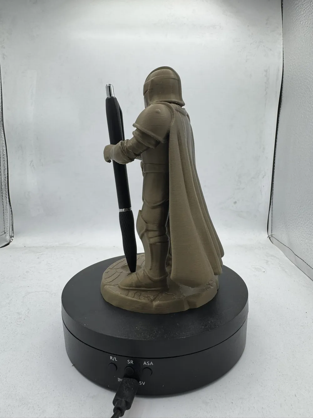 Standing Guardian Knight Pen Holder by WispHollow MakerWorld: Download ...