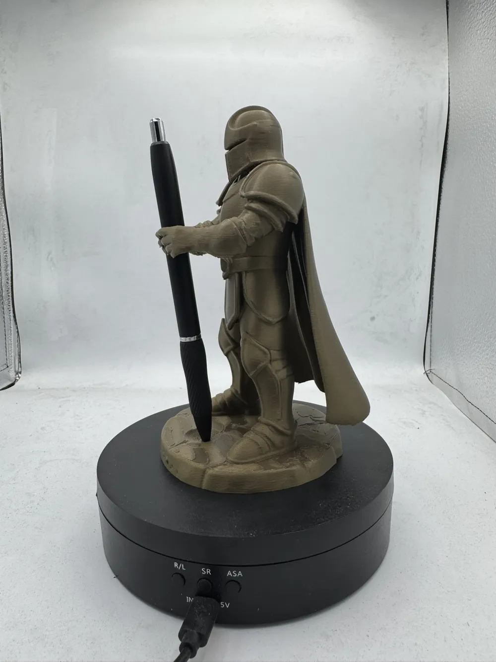 Standing Guardian Knight Pen Holder by WispHollow MakerWorld: Download ...