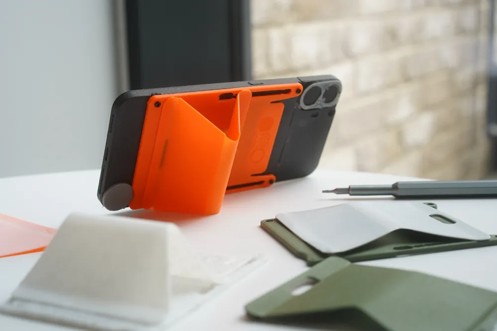 Foldable stand + Card holder For CMF Phone 2 Pro/1 by Zile MakerWorld ...