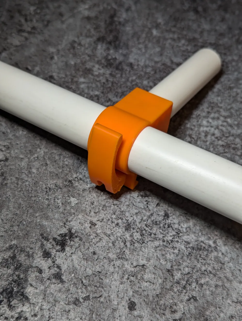 Quick Release Connector for 3/4 to 1/2 PVC Pipe by Wile E. 3D - MakerWorld