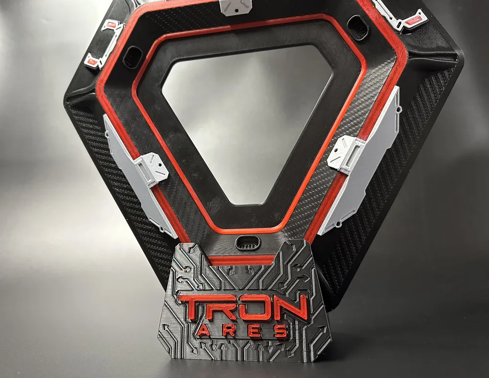 TRON ARES Idenity Disc - Free 3D Print Model - MakerWorld