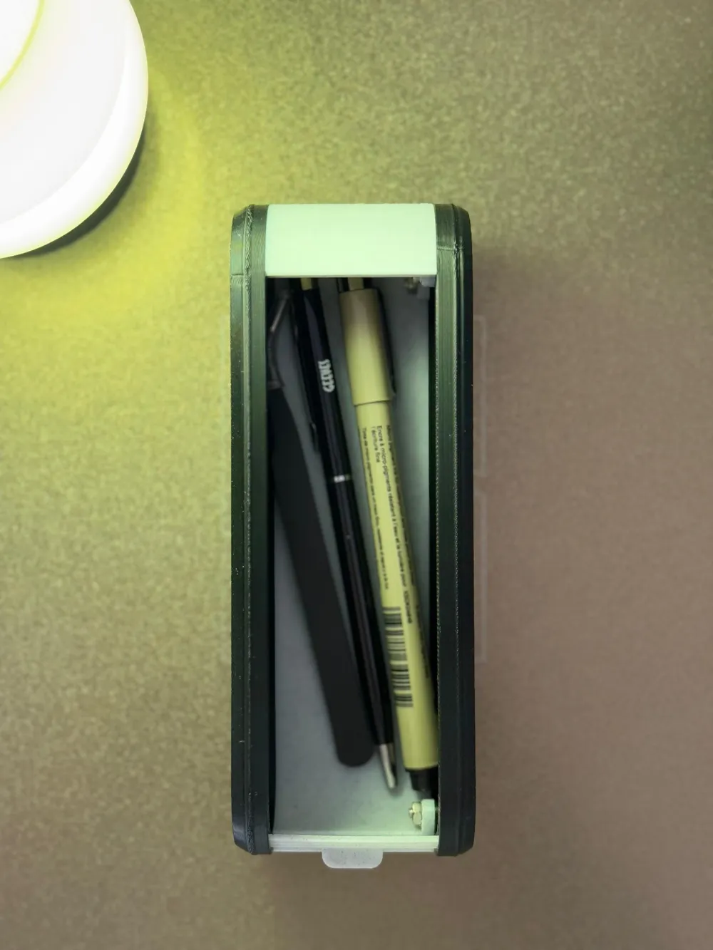 Sliding pencil case / Tools box - Free 3D Print Model - MakerWorld