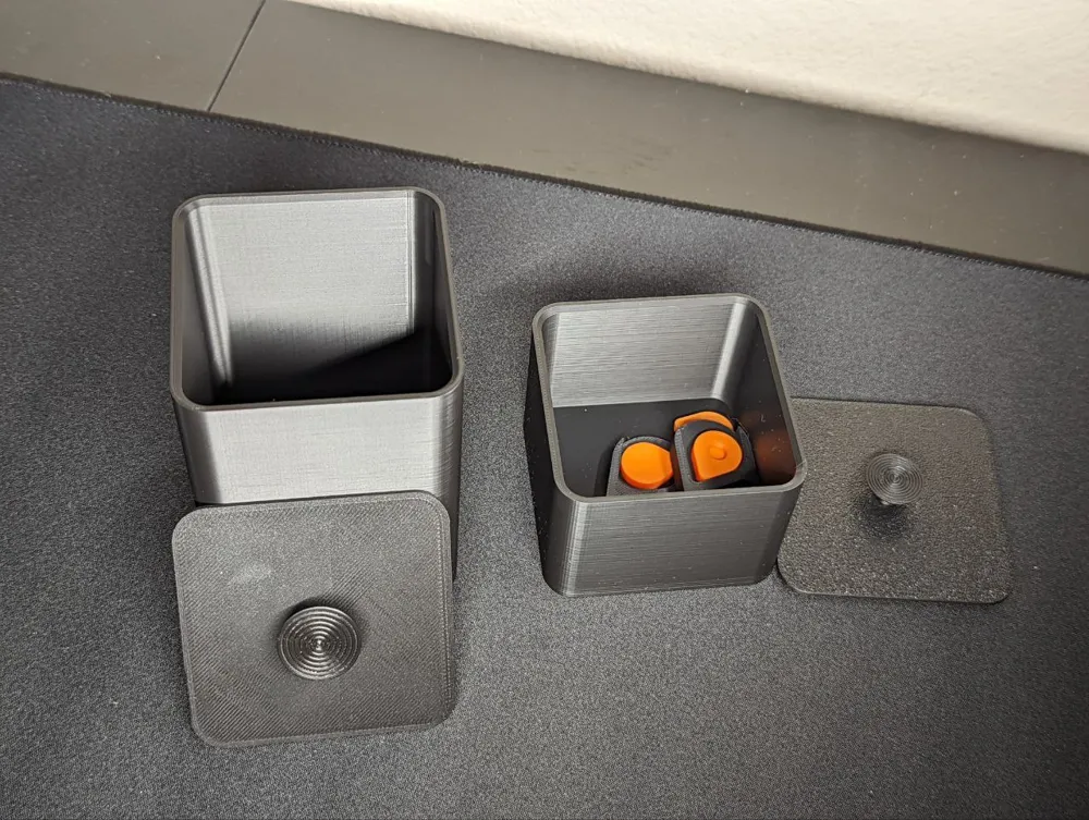 Small Storage Bin with Lid and Handle by Cable MakerWorld: Download ...