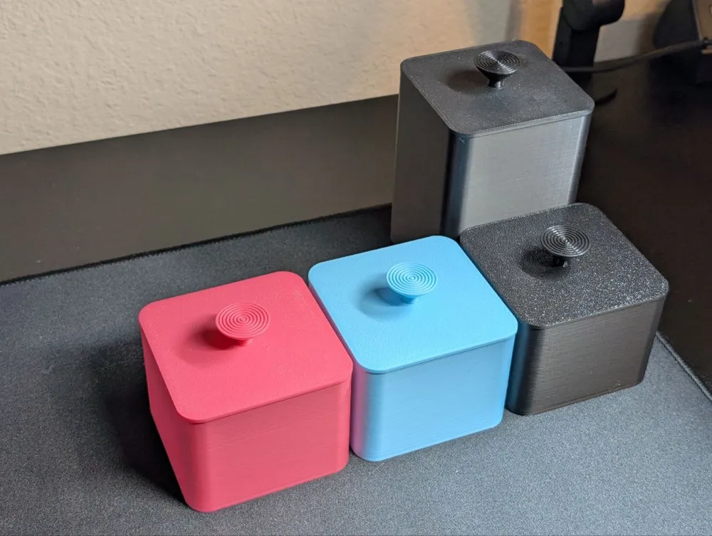 Small Storage Bin with Lid and Handle by Cable MakerWorld: Download ...