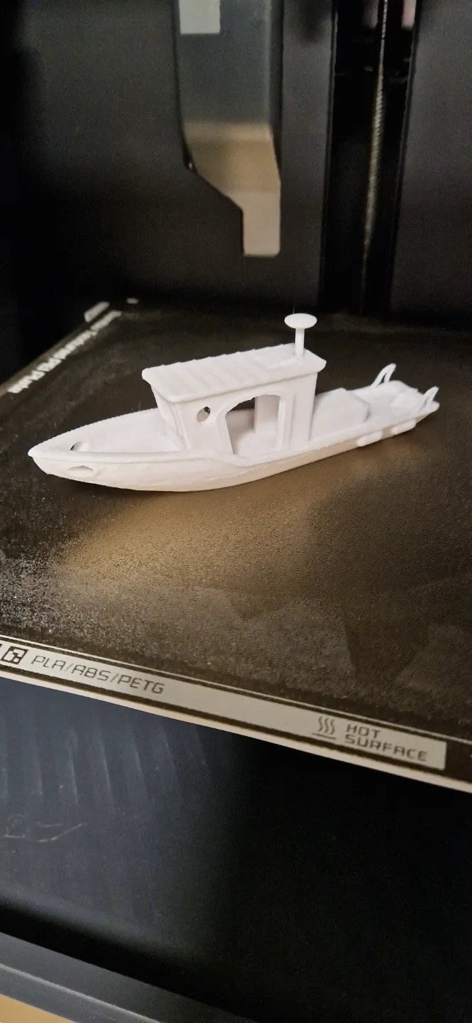 Lenghty benchy by E9-3D - MakerWorld