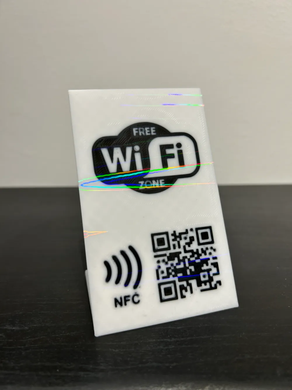 STAND QRCODE/NFC CARD WI-FI EDITABLE - Free 3D Print Model - MakerWorld