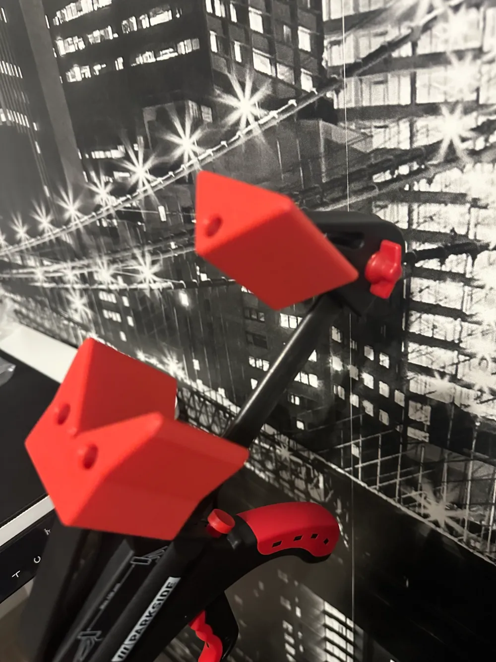 90 degree corner clamp for parkside clamp by StawAr MakerWorld ...