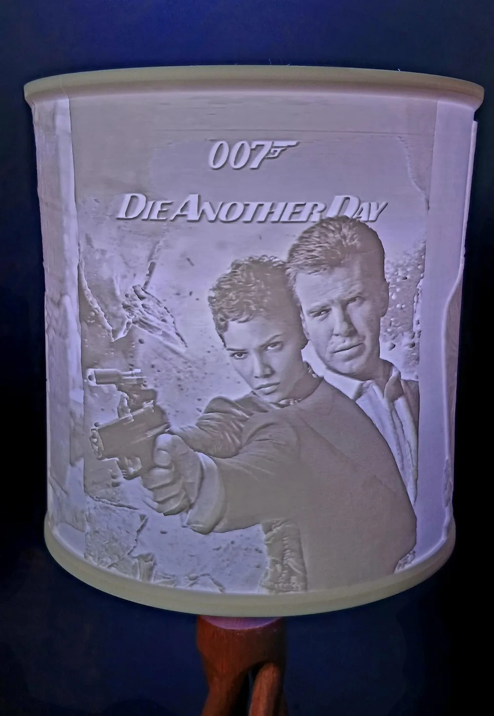 James Bond 007 Lamp shade - Free 3D Print Model - MakerWorld