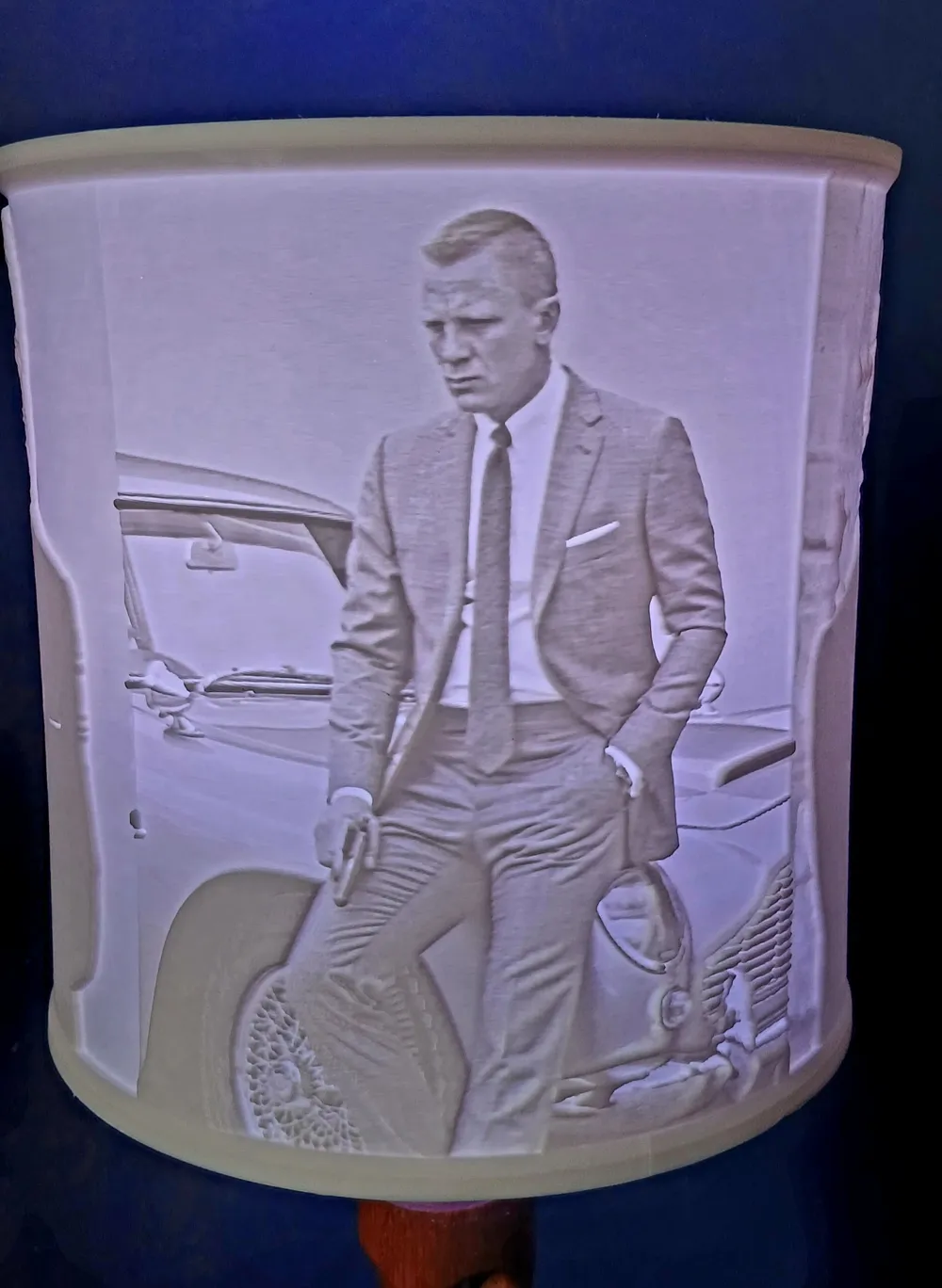James Bond 007 Lamp shade - Free 3D Print Model - MakerWorld