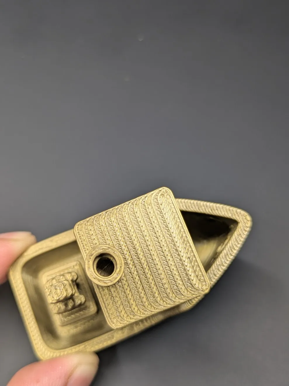 Bote Benchy Steampunk por Volfera MakerWorld: Descarga Modelos 3D Gratuitos