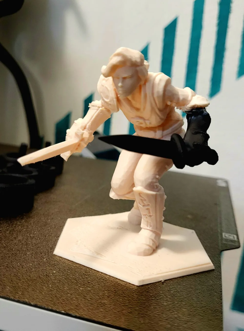 DnD Female Rogue by DarkAnthos MakerWorld: Download Free 3D Models