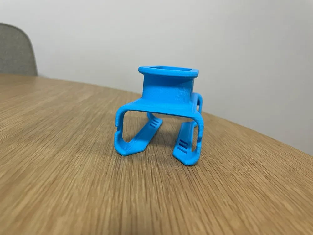 Laptop cable/charger holder by Creat3D - MakerWorld