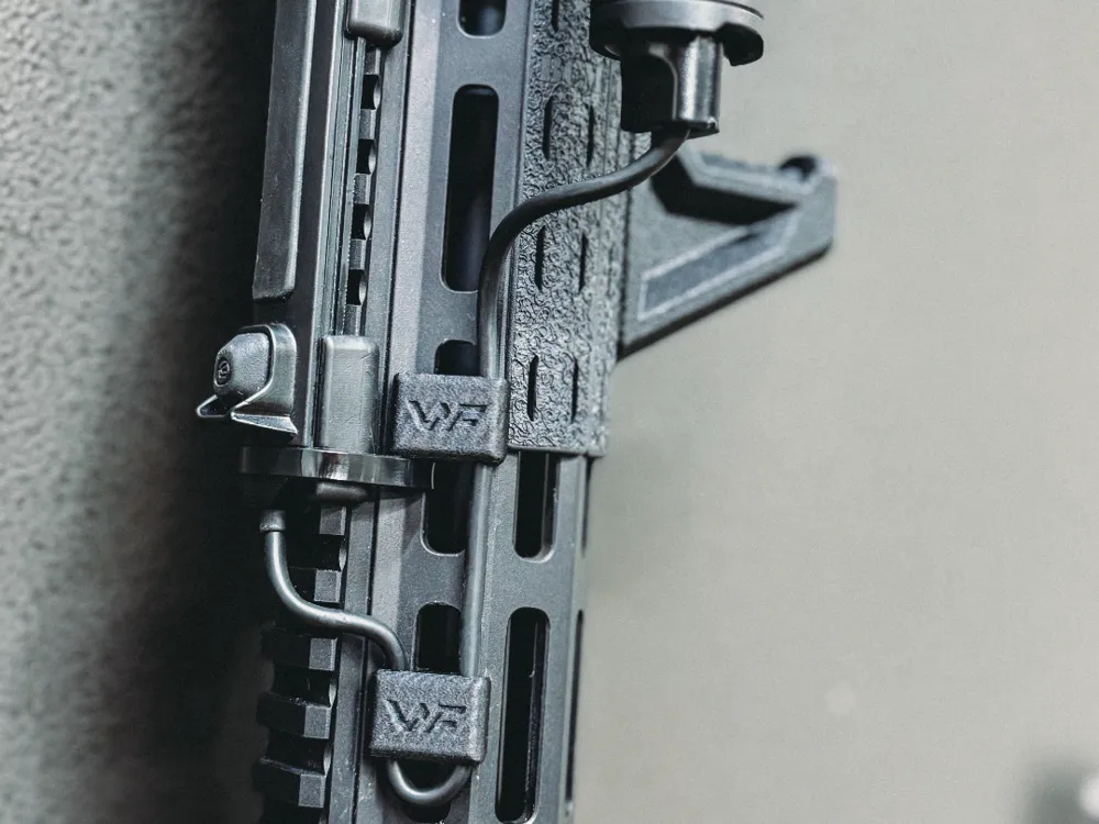 Hardware-less/Snap-in M-lok Cable Managers by WarrenFab MakerWorld: Download Free 3D Models