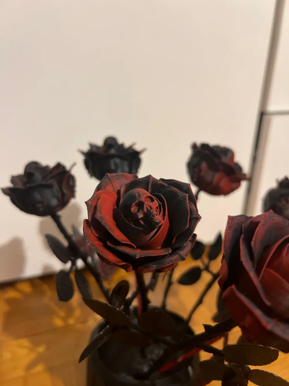 Halloween Skull Roses - Free 3D Print Model - MakerWorld
