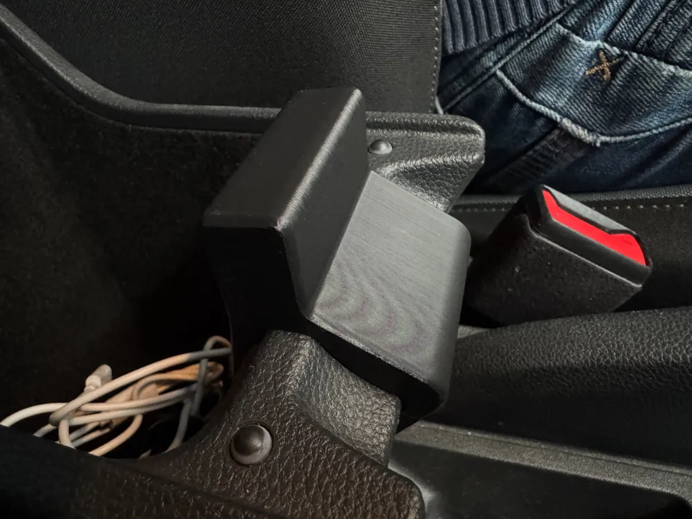 Armrest Riser for Seat Arona and Ibiza by René MakerWorld: Download ...