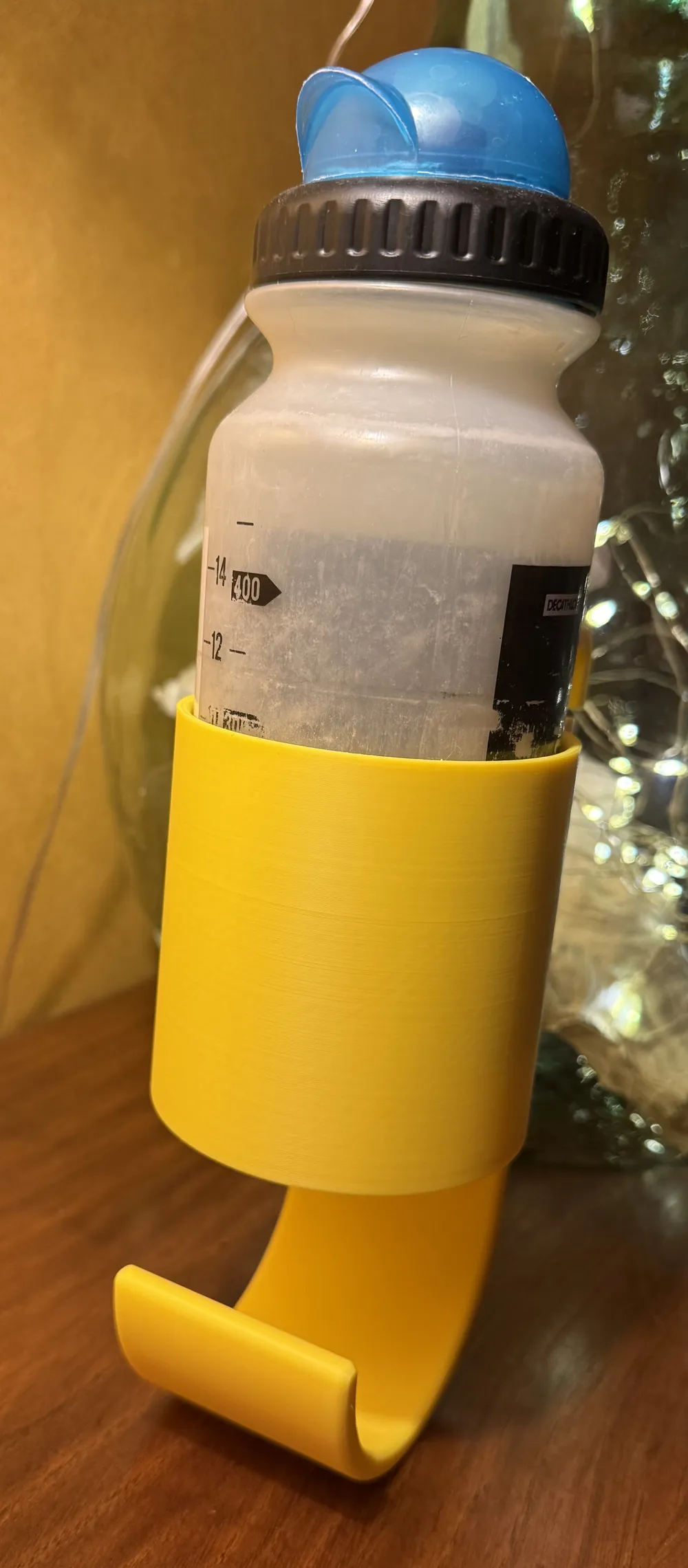Padel-water bottle and towel holder - Free 3D Print Model - MakerWorld