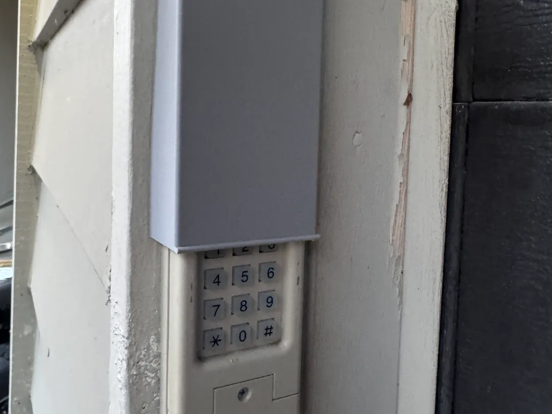 Garage Door Opener Keypad Cover (Clicker, Stanley) by bluscreenz ...