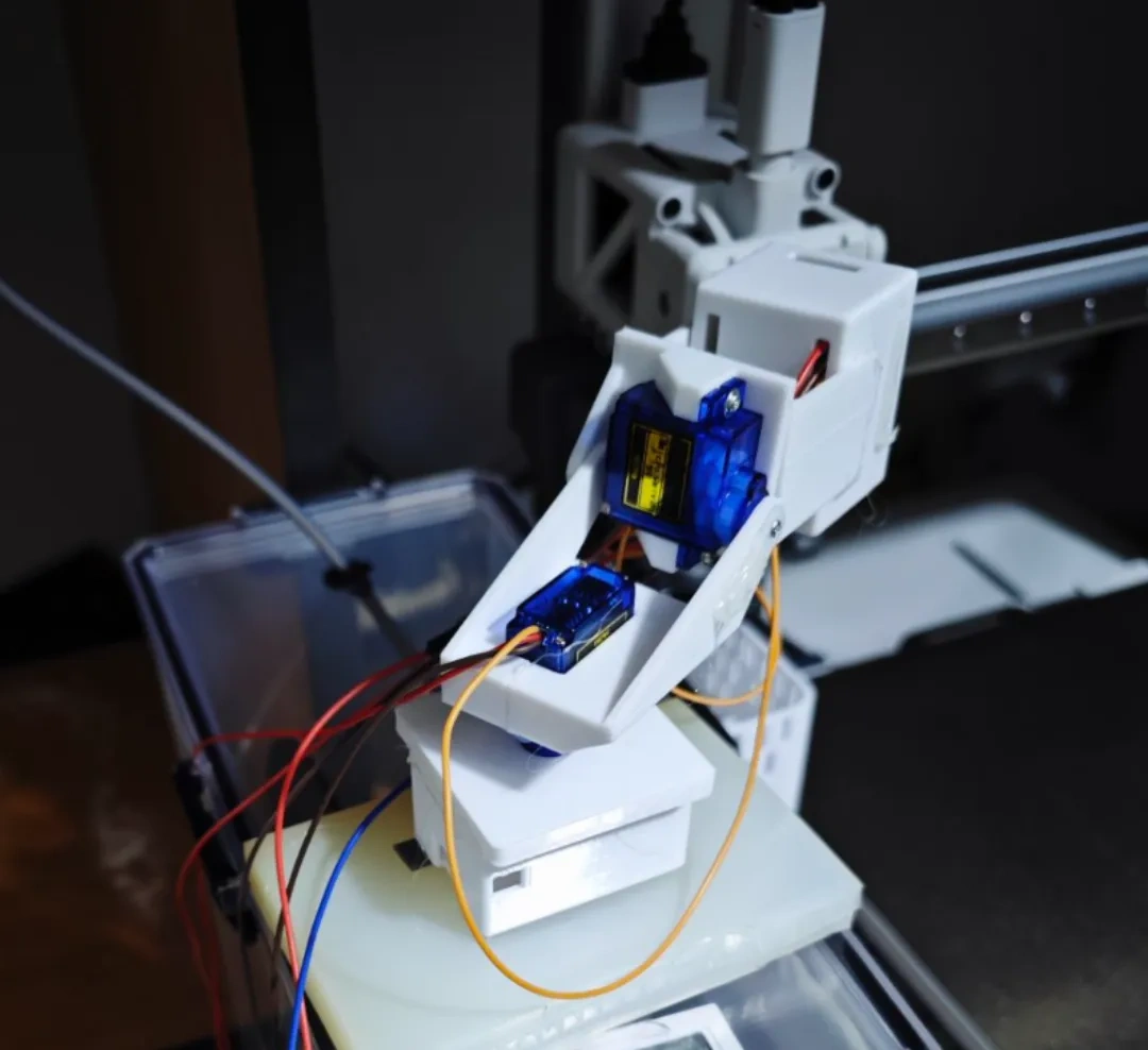 ESP32 CAM Two-Axis Gimbal Remixed by Gaowan Liang MakerWorld: Download Free 3D Models