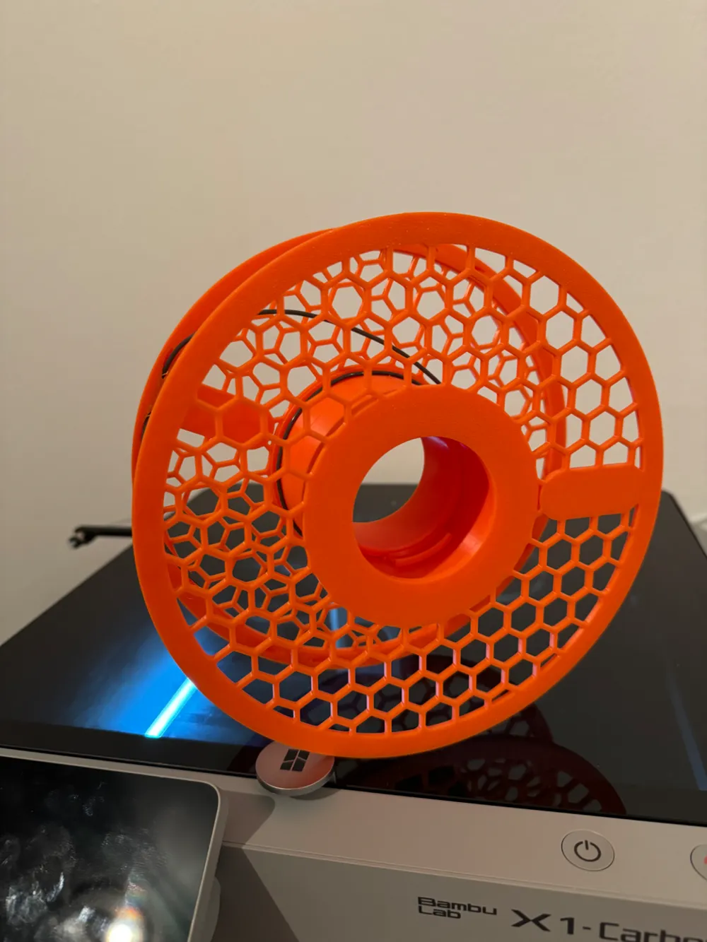 Bambu Spool w/ Recessed Filament Holder V2 Remixed by user_2916955425 ...