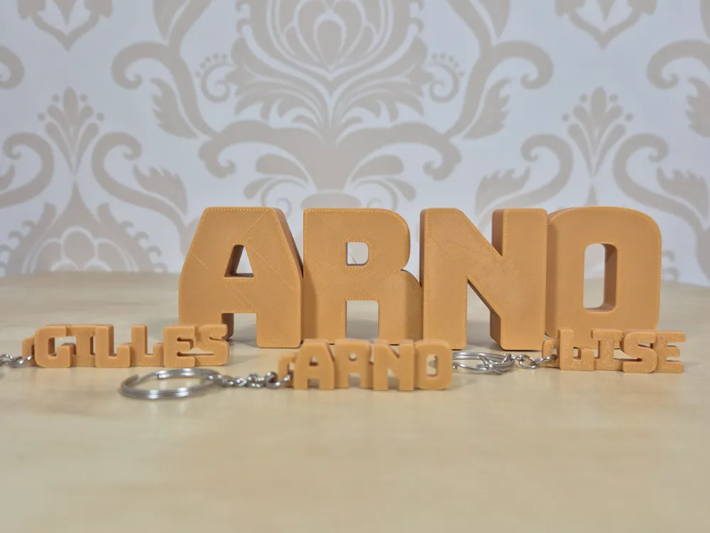 Customizable Name Keychain with Adjustable Spacing by C4UStudio ...