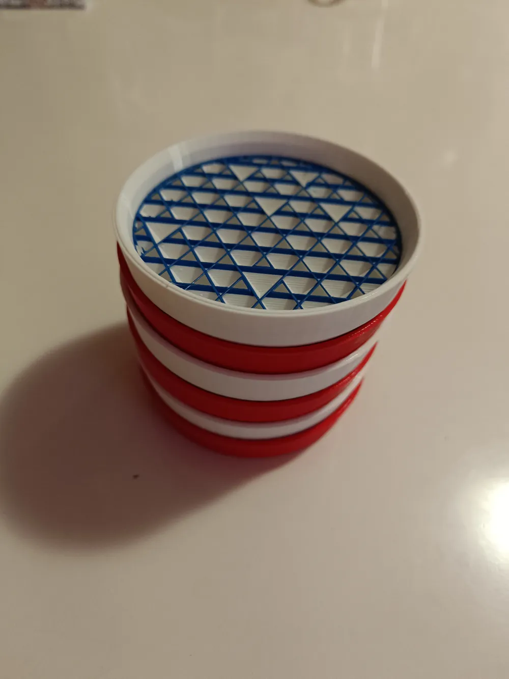 Coasters_infill pattern with holder - Free 3D Print Model - MakerWorld