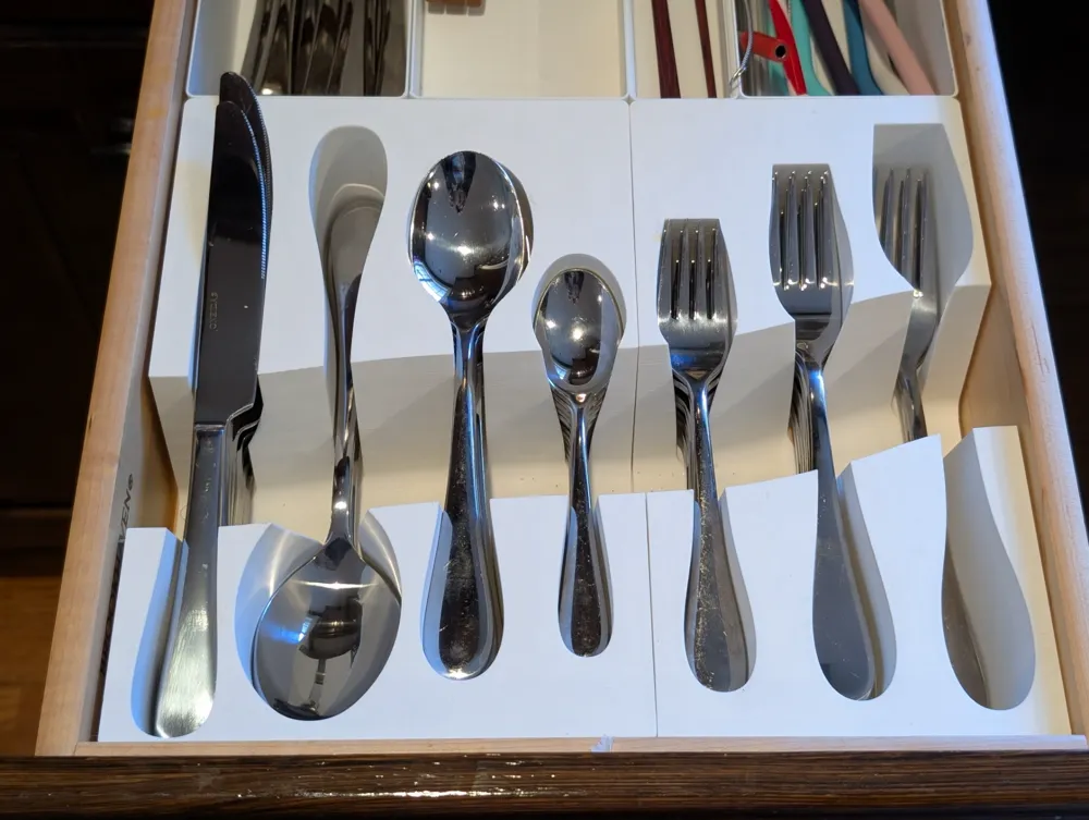 Gridfinity Silverware Organizer (Oneida Icarus) - MakerWorld 3D Model ...