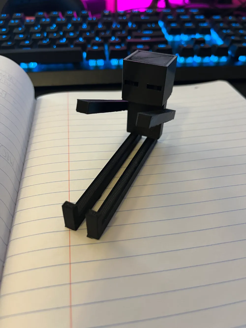 Minecraft Enderman Phone Holder by Frembo - MakerWorld