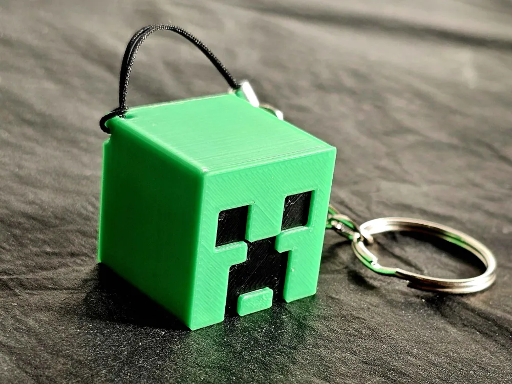 Minecraft Creeper Head Keyring by The Dingbat Army - MakerWorld