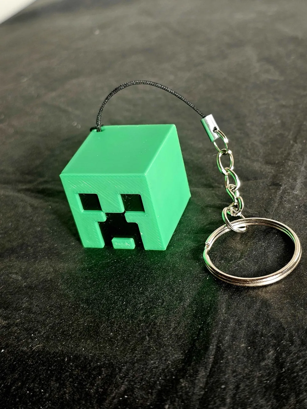 Minecraft Creeper Head Keyring by The Dingbat Army - MakerWorld