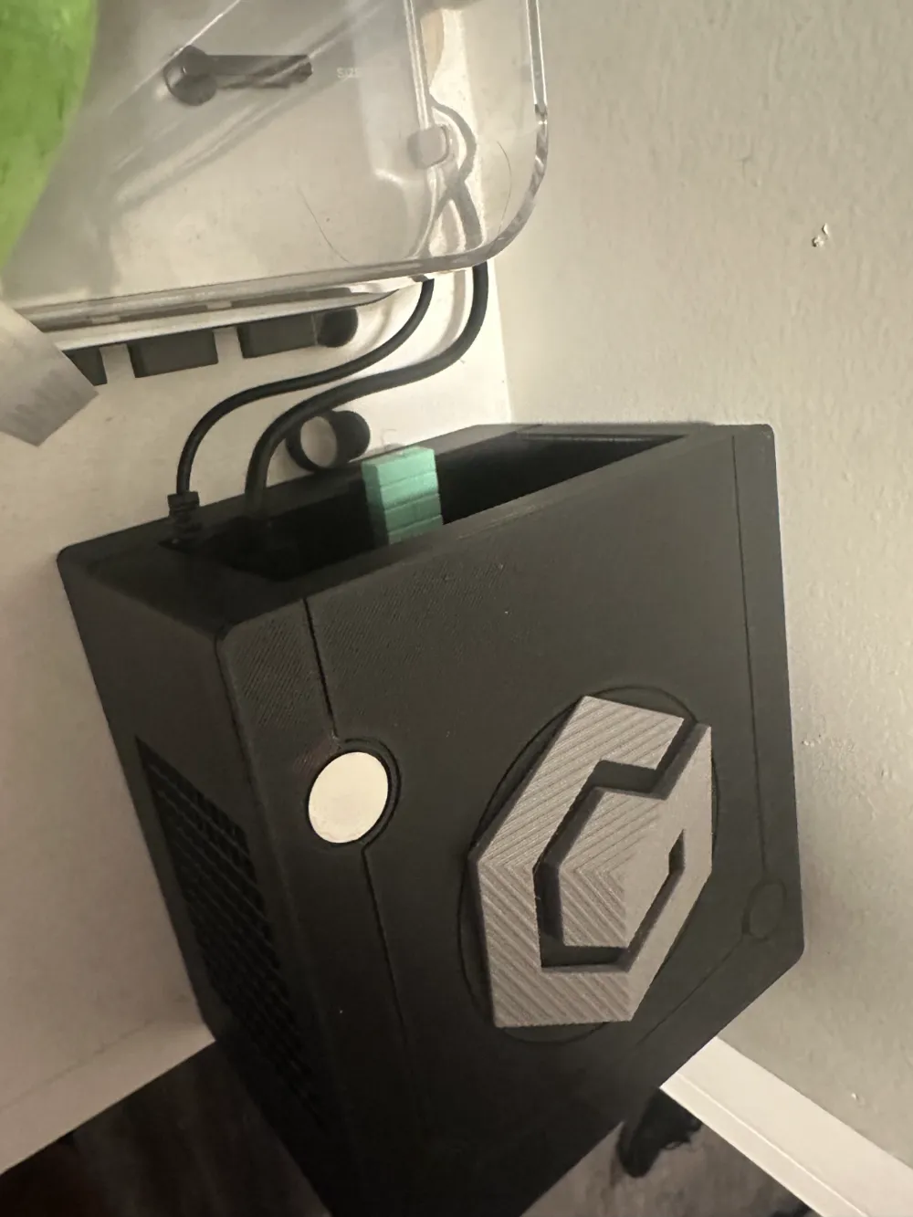 gamecube case for beelink ser5 - Free 3D Print Model - MakerWorld