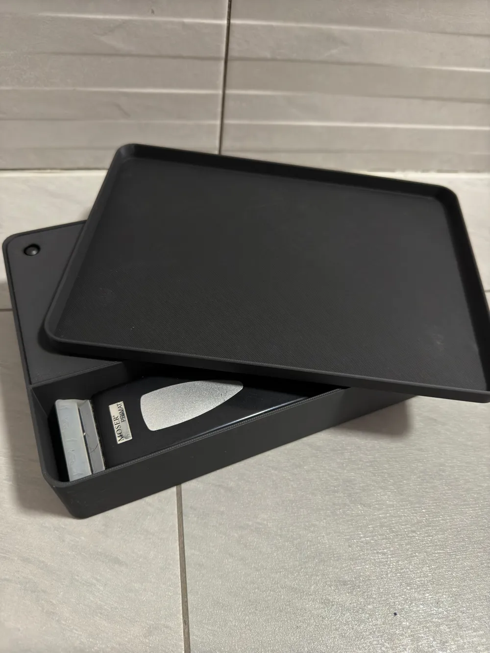 Moser Hair Clipper Storage Box - Free 3D Print Model - MakerWorld