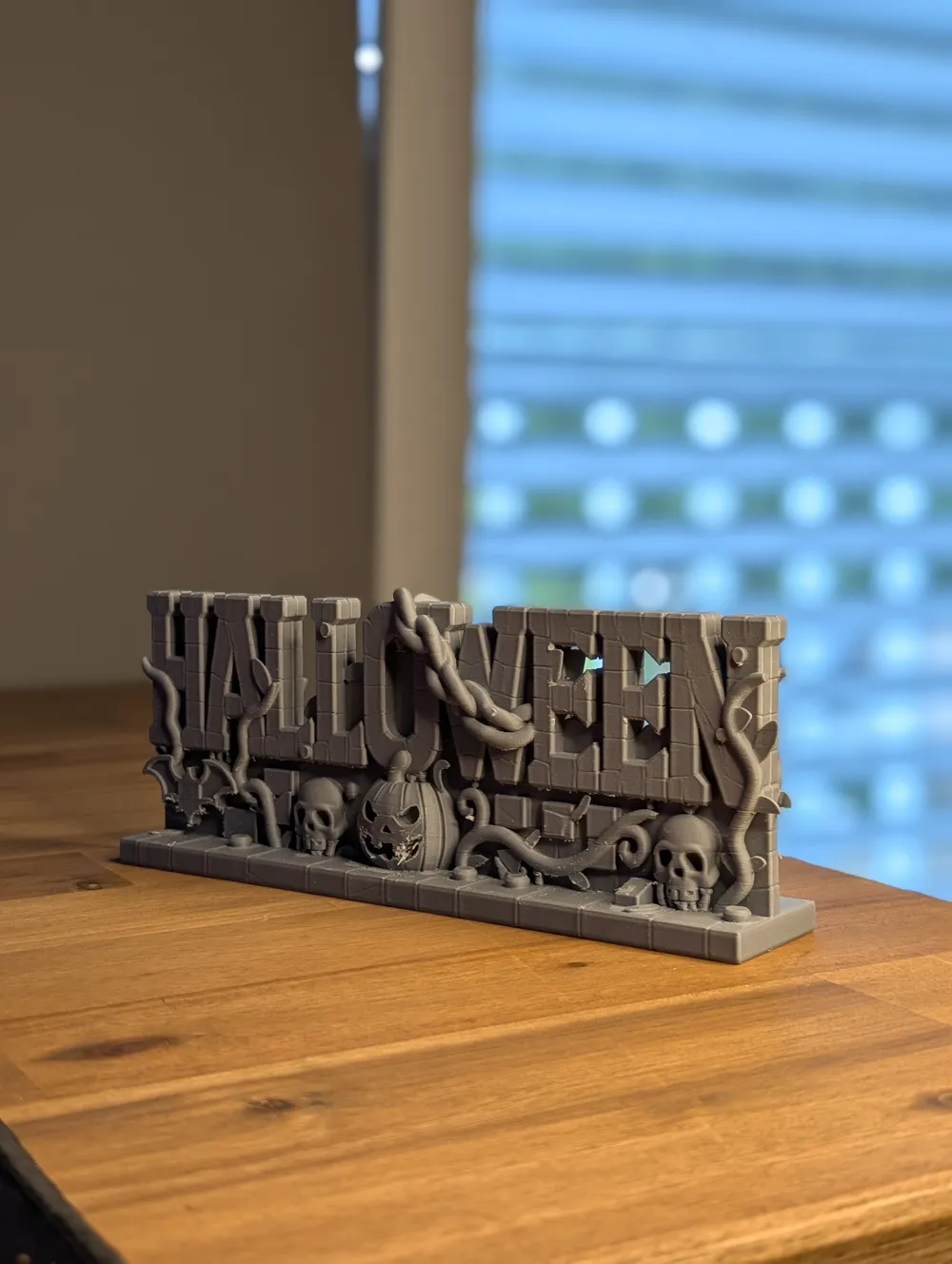 Halloween Haunted Sign with Skulls & Pumpkin by Cosa_93 MakerWorld ...