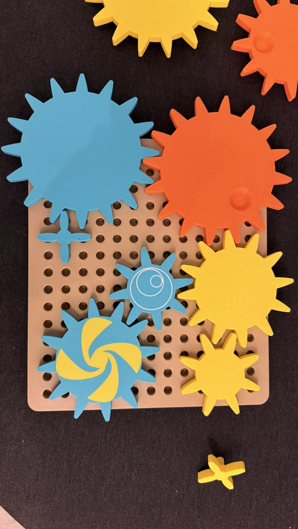 Montessori Gear Board Set - Free 3D Print Model - MakerWorld