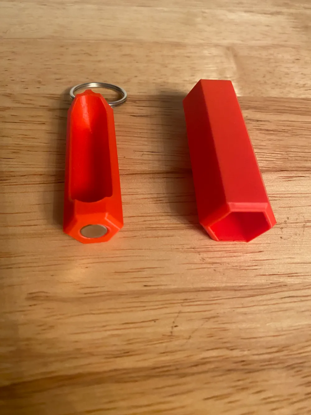 Magnetic Ear Plug Case by Mike - MakerWorld