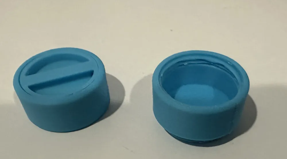 Stackable pill box to go - Free 3D Print Model - MakerWorld
