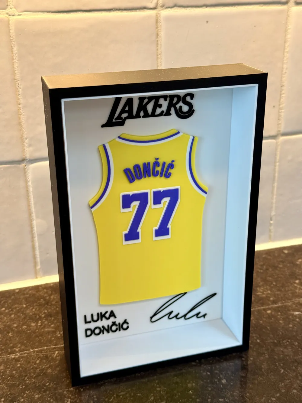 Luka Dončić - LA Lakers - Jersey Frame - Free 3D Print Model - MakerWorld