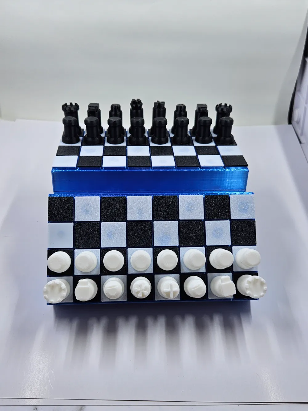 Mini magnetic chess set for travel by Captain_May MakerWorld: Download ...