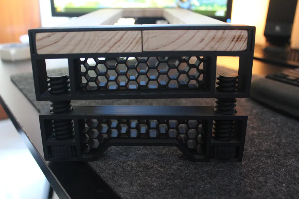 Customizable Height-Adjustable Monitor Stand - Free 3D Print Model ...